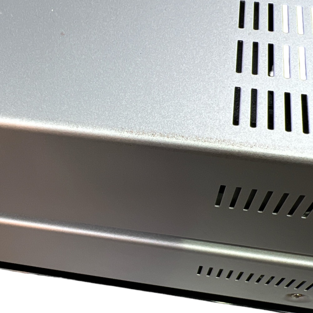 Pre-owned Hitachi Micro Hifi System - Own4Less